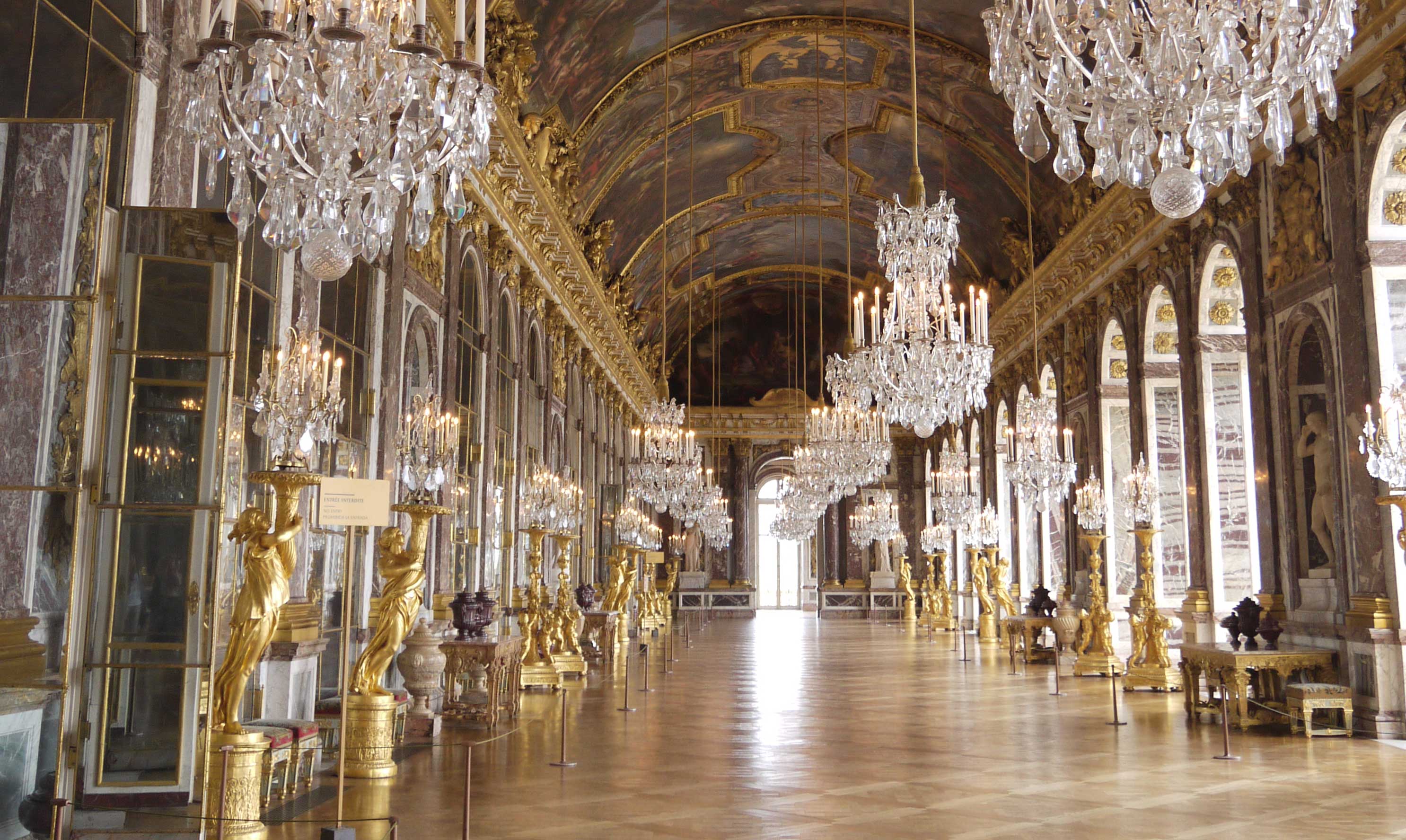 Palace of Versailles Family Tour from Paris - City Wonders
