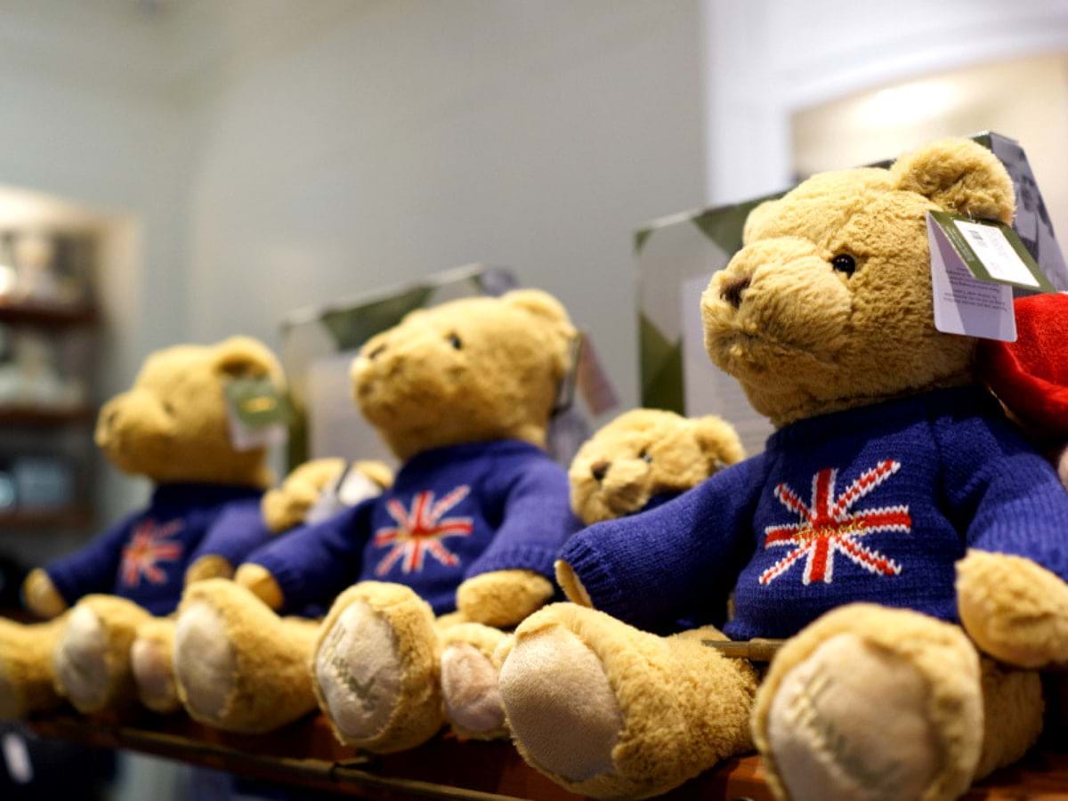 7 Things You Can Only Buy in England - City Wonders